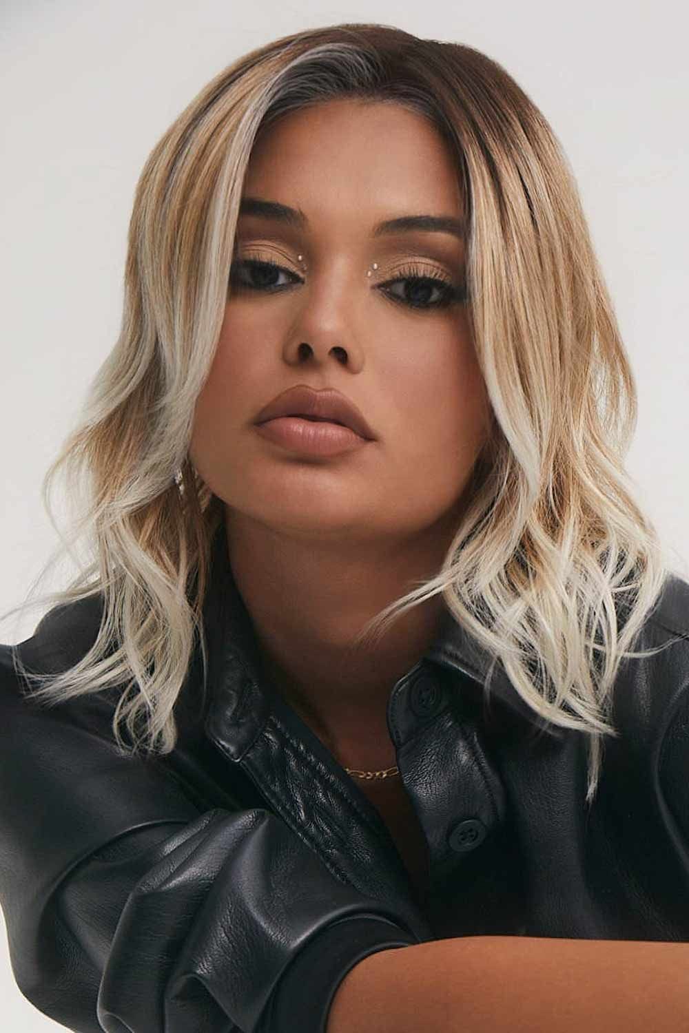 Dazzling Wavez Wig by Rene of Paris | Medium Heat-Friendly Lace Front ...