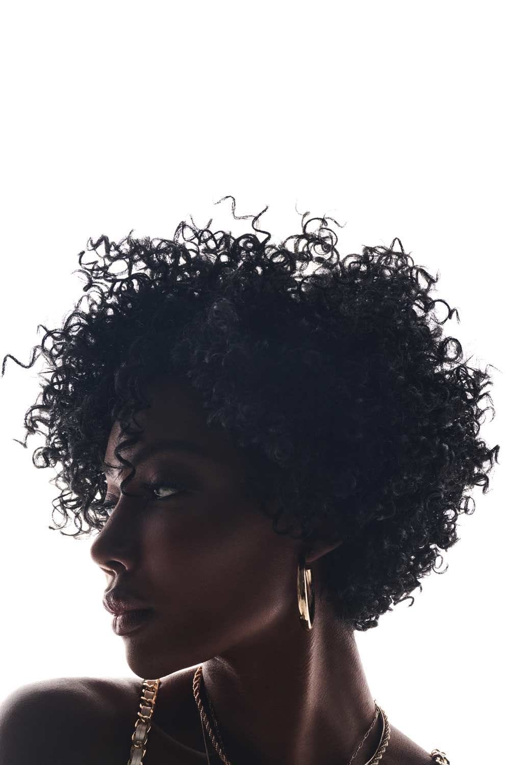 Aniyah Wig by Kim Kimble | Short Curly Lace Front Heat-Friendly Wig ...