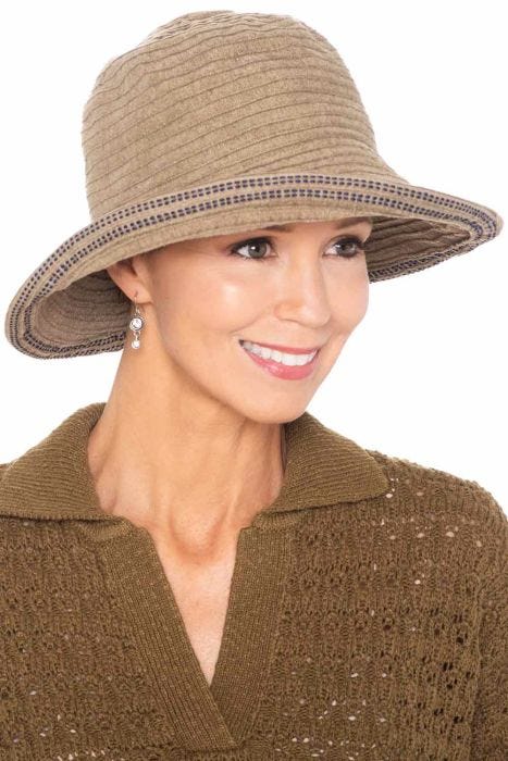 Teegan Chenille Bucket Hat | Fall and Winter Hats for Women
